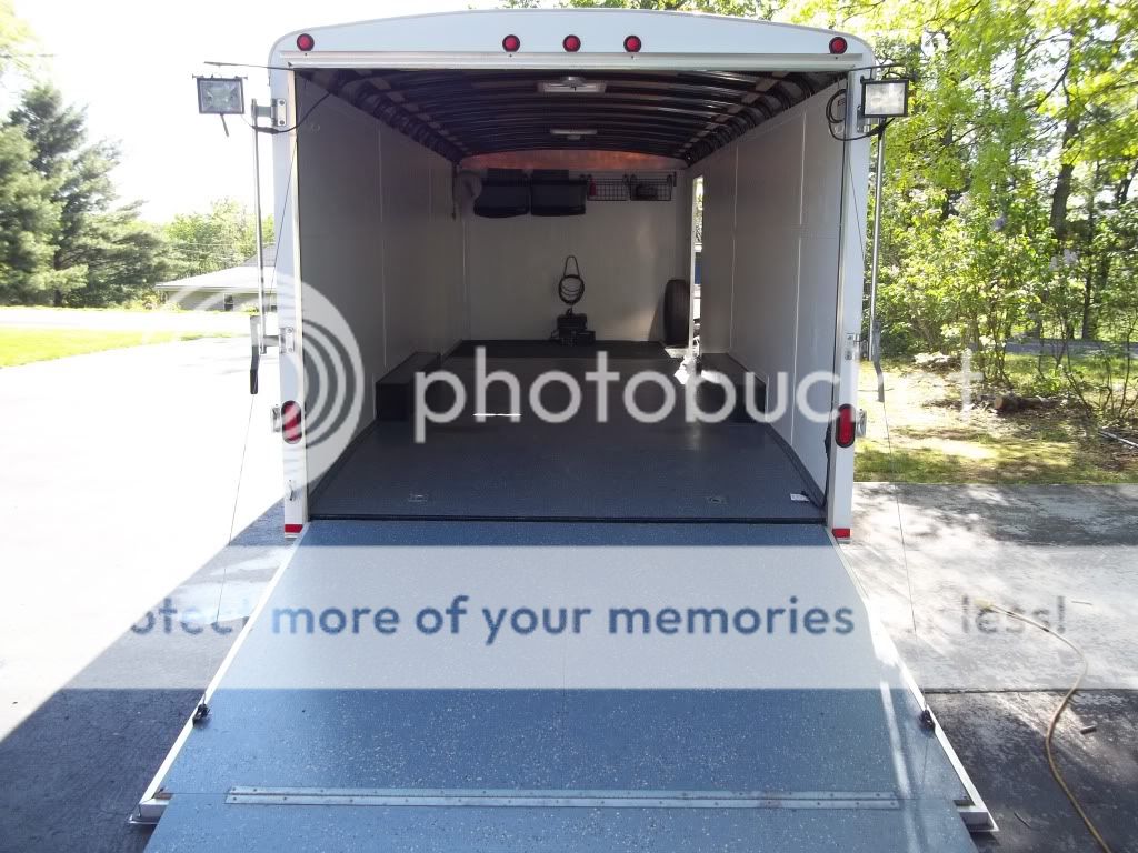 2005 - 10,000# 24" enclosed Danzer/Morrison Trailer | 460 Ford Forum