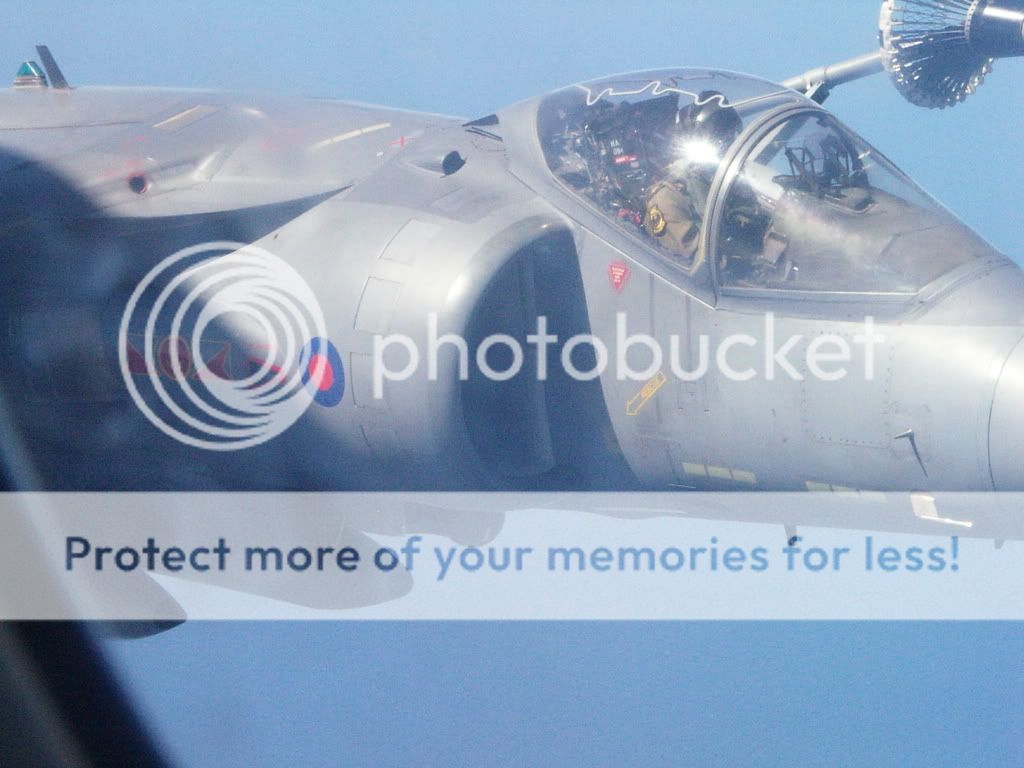 unusual view through a VC10 periscope - Aviation Photography ...